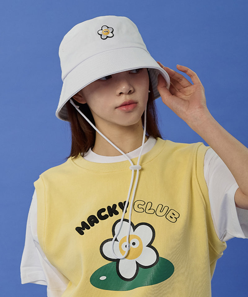 MACKY Golf: Daisy String Bucket Hat - White– Sokim