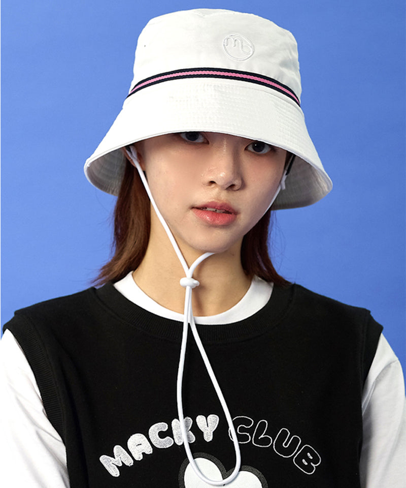 MACKY Golf: Line String Bucket Hat - White